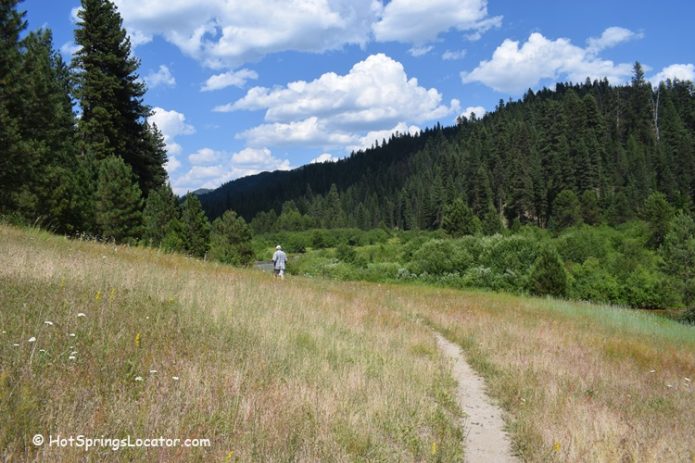 Little Dipper Hot Springs - Hike from Boiling Springs - Hot Springs Locator