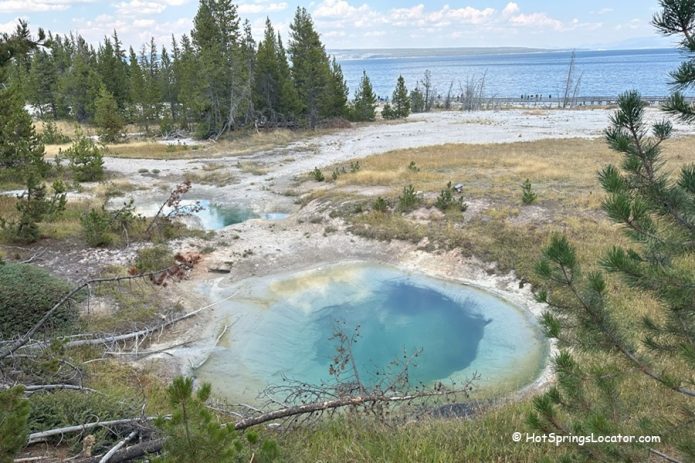 Old Faithful Geyser - The Clock Of Yellowstone in the Yellowstone ...